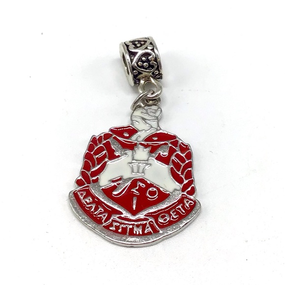 Handmade | Jewelry | Delta Sigma Theta Shield Pendant | Poshmark